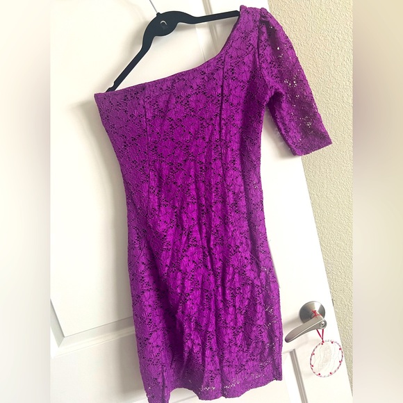 Ali & Kris | Dresses | Purple One Sleeve Bodycon Dress | Poshmark